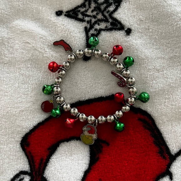 Dr. Seuss | Jewelry | Grinch Bracelet With Jingle Bells | Poshmark